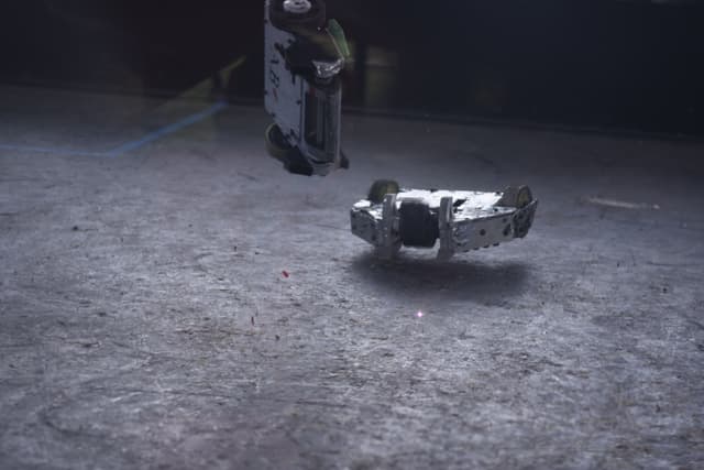 ROBOWARS 2025 - roboviTics